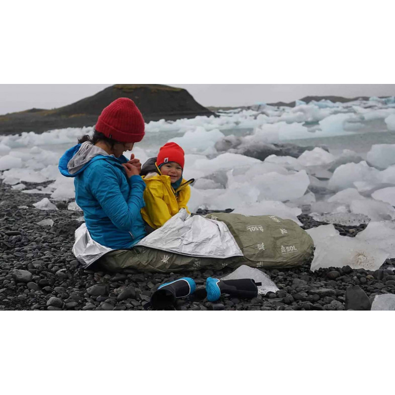 Escape Bivvy survival shelter with hood - Survival accessories - Inuka.com