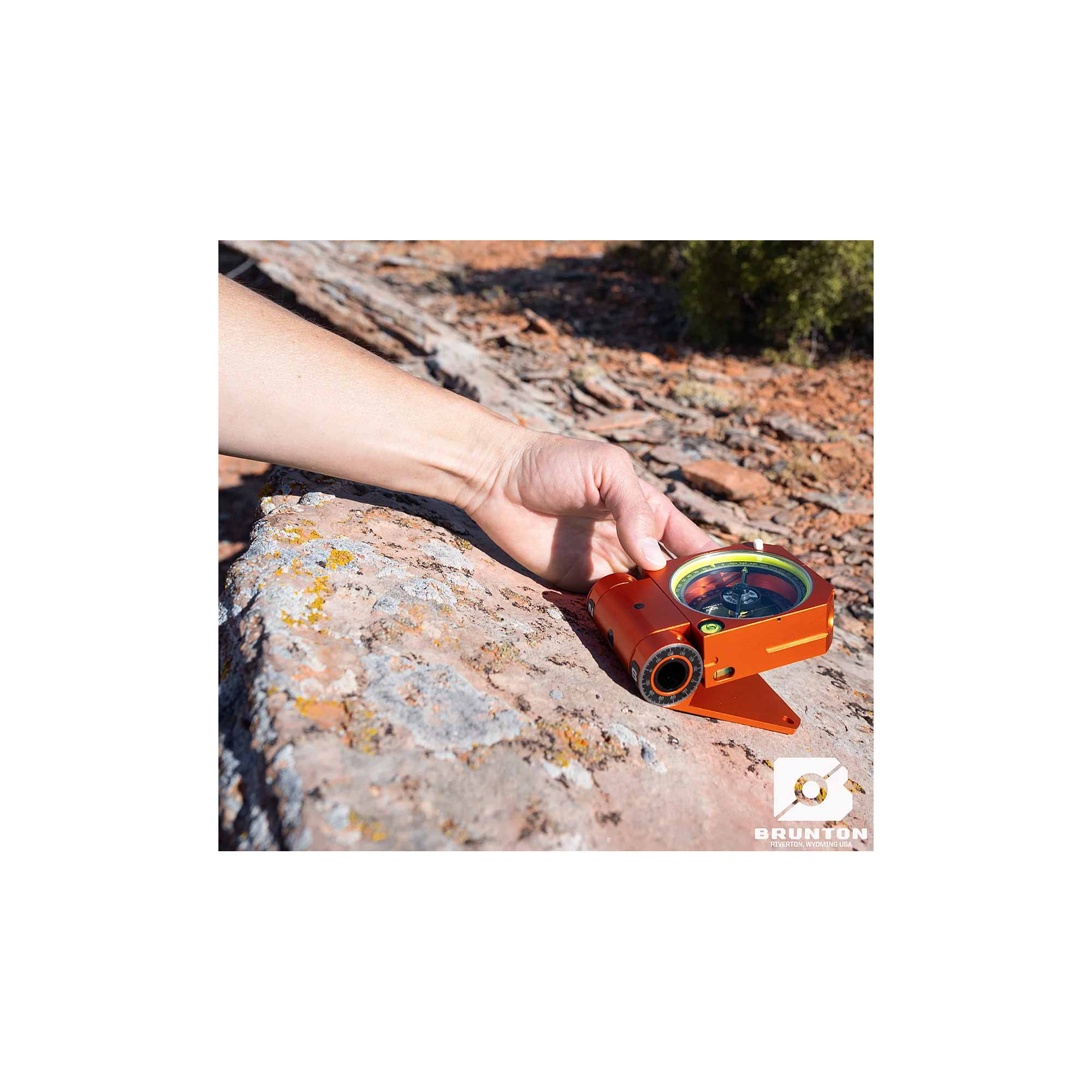 Brunton - Axis Transit 5012 Orange compass - Professional compasses - Inuka
